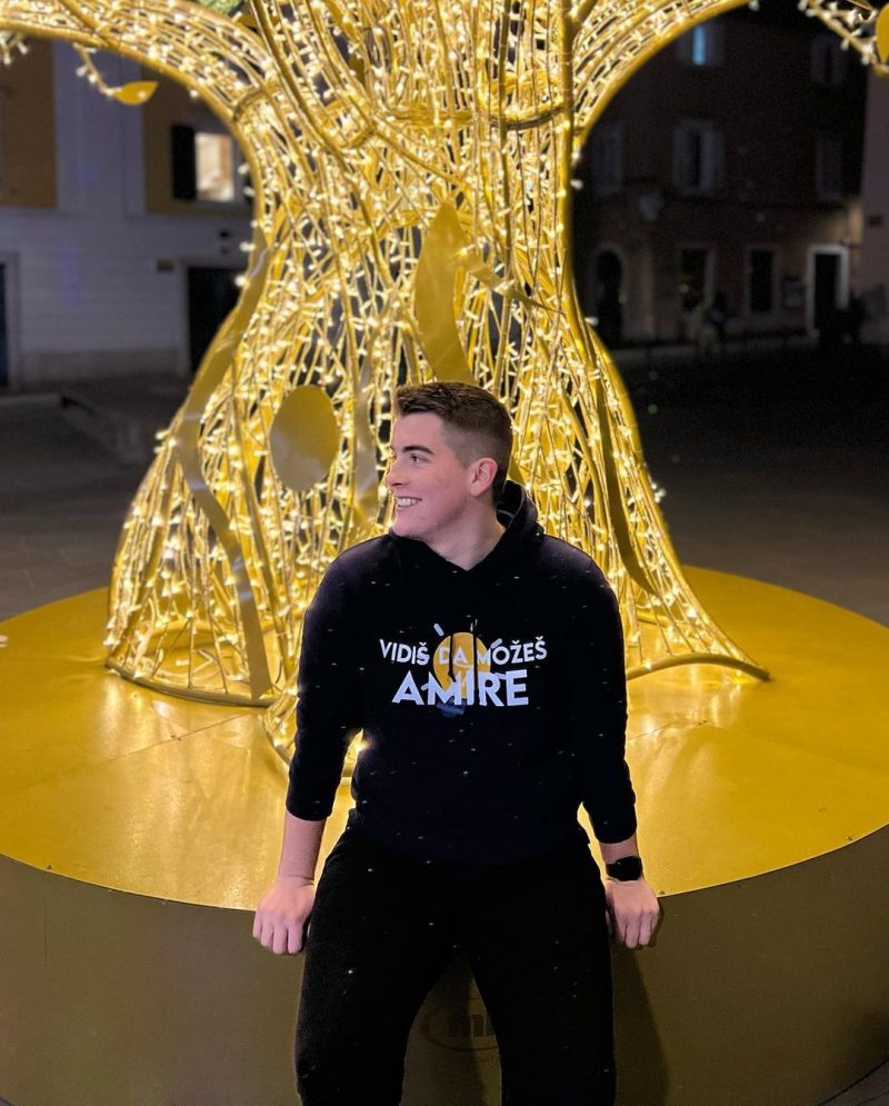 Sead Hrustanović svojim skečevima zasmijava čitav region - Ultra Magazin