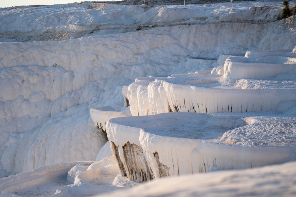 Pamukkale: Otkrij bajkovite pejzaže i termalne vode - Ultra Magazin